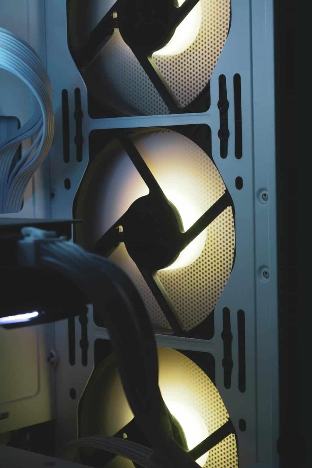 Remote Social Media Advertising Specialist For Targeted Campaigns - Damongo